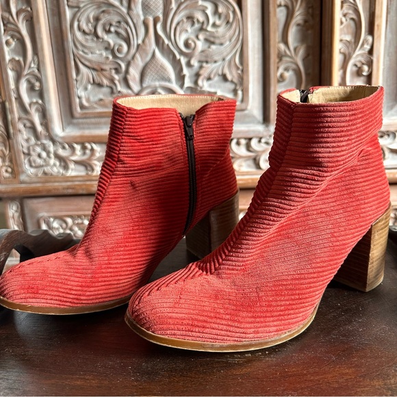 Anthropologie | Shoes | Anthro Corduroy Boot Sz9 | Poshmark
